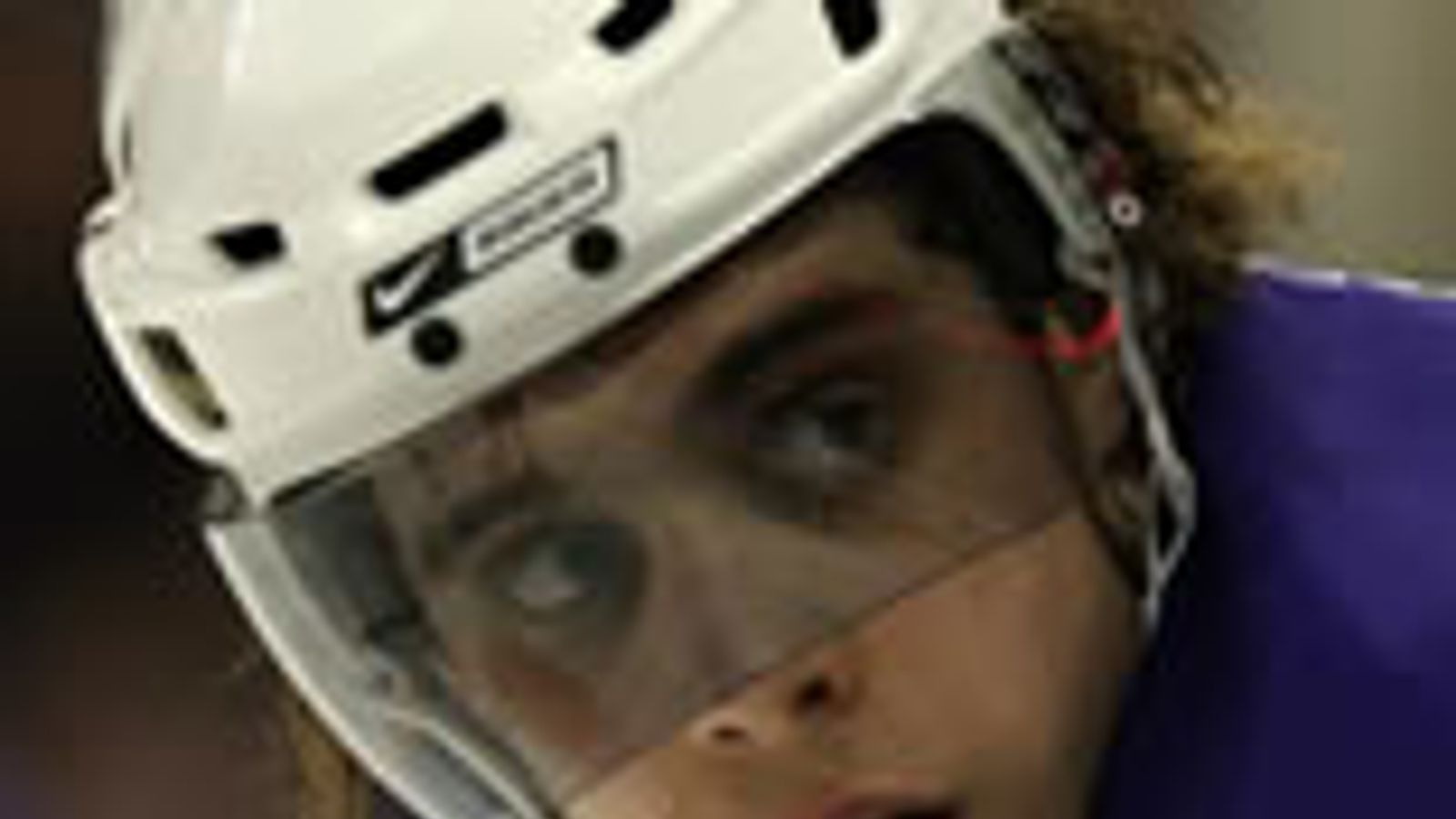 Kopitar Takes Elbow/Stick to the Face, Leaves Game with Upper-Body Injury